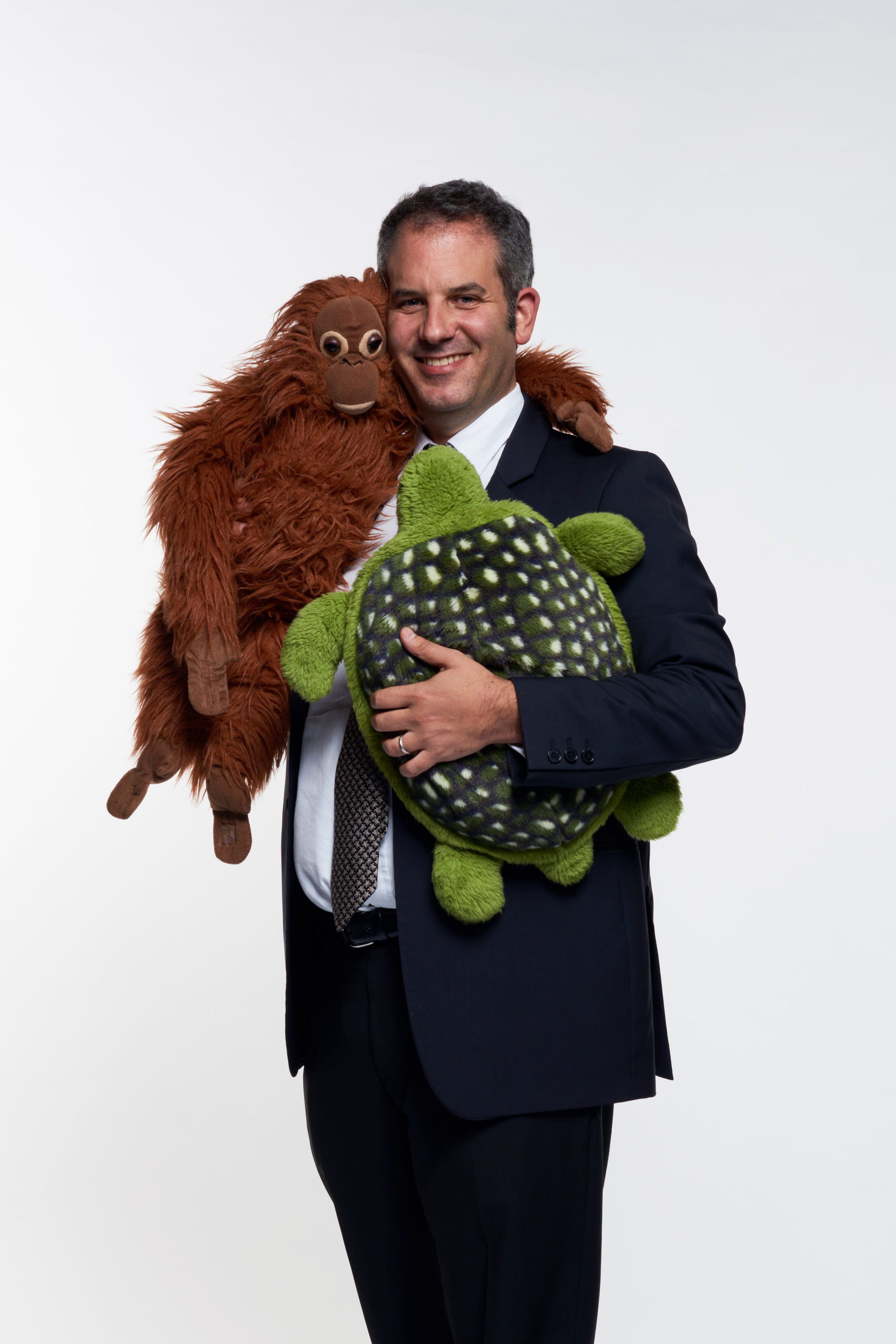 Adam Sweidan recognised in the 2016 Financial News Extra Mile list - Aurum